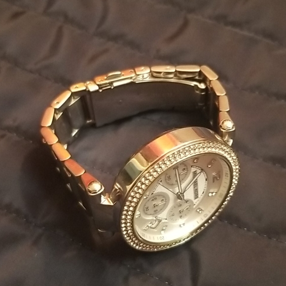 Michael Kors | Other | Micheal Kors Mk5353 Ladies Silver Watch | Poshmark